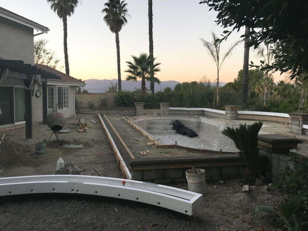 The 3 Smartest Ways to Build a Raised Patio Yourself!