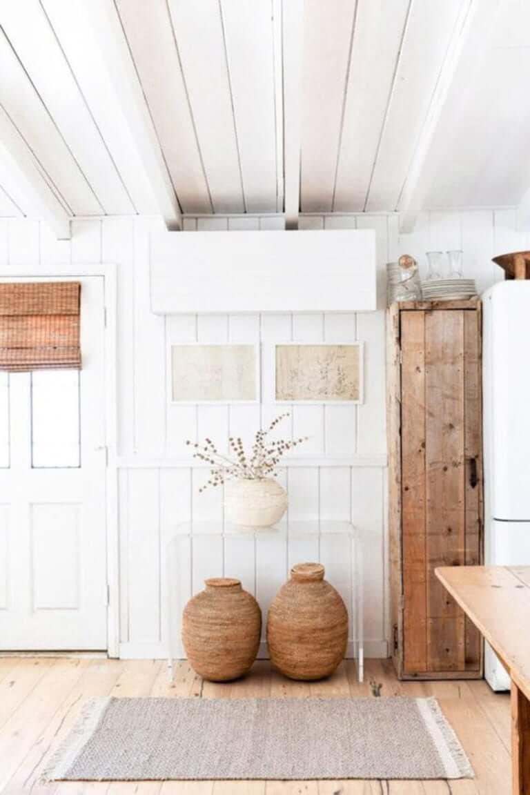 Our Modern Beach House: Smart-n-Simple Interior Design Inspiration!