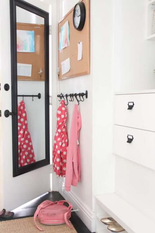 What Is a Drop Zone In a House? (15+ Genius Tips for Your Home Entry ...