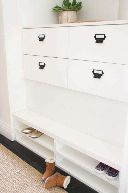 What Is a Drop Zone In a House? (15+ Genius Tips for Your Home Entry ...